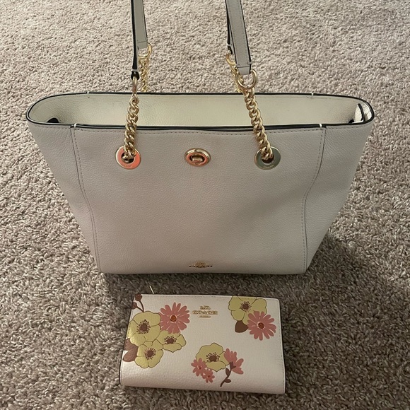 Coach | Bags | Coach Chalk Tote Bag W Wallet Authentic | Poshmark